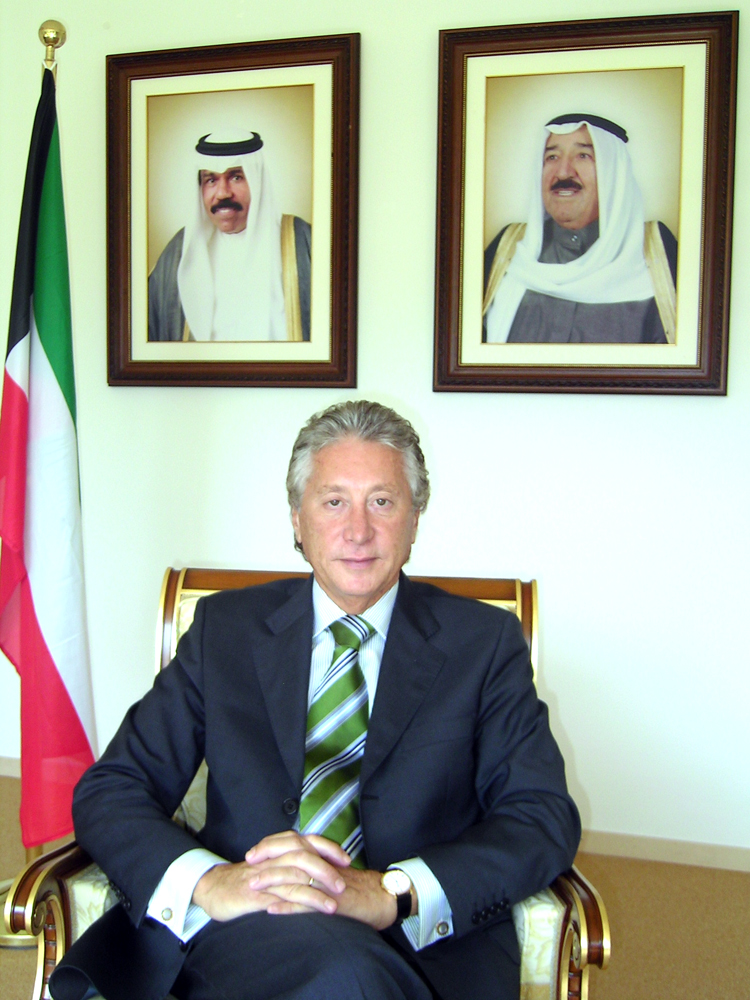 KUNA : Kuwaiti ambassador presents his credentials to Swiss President