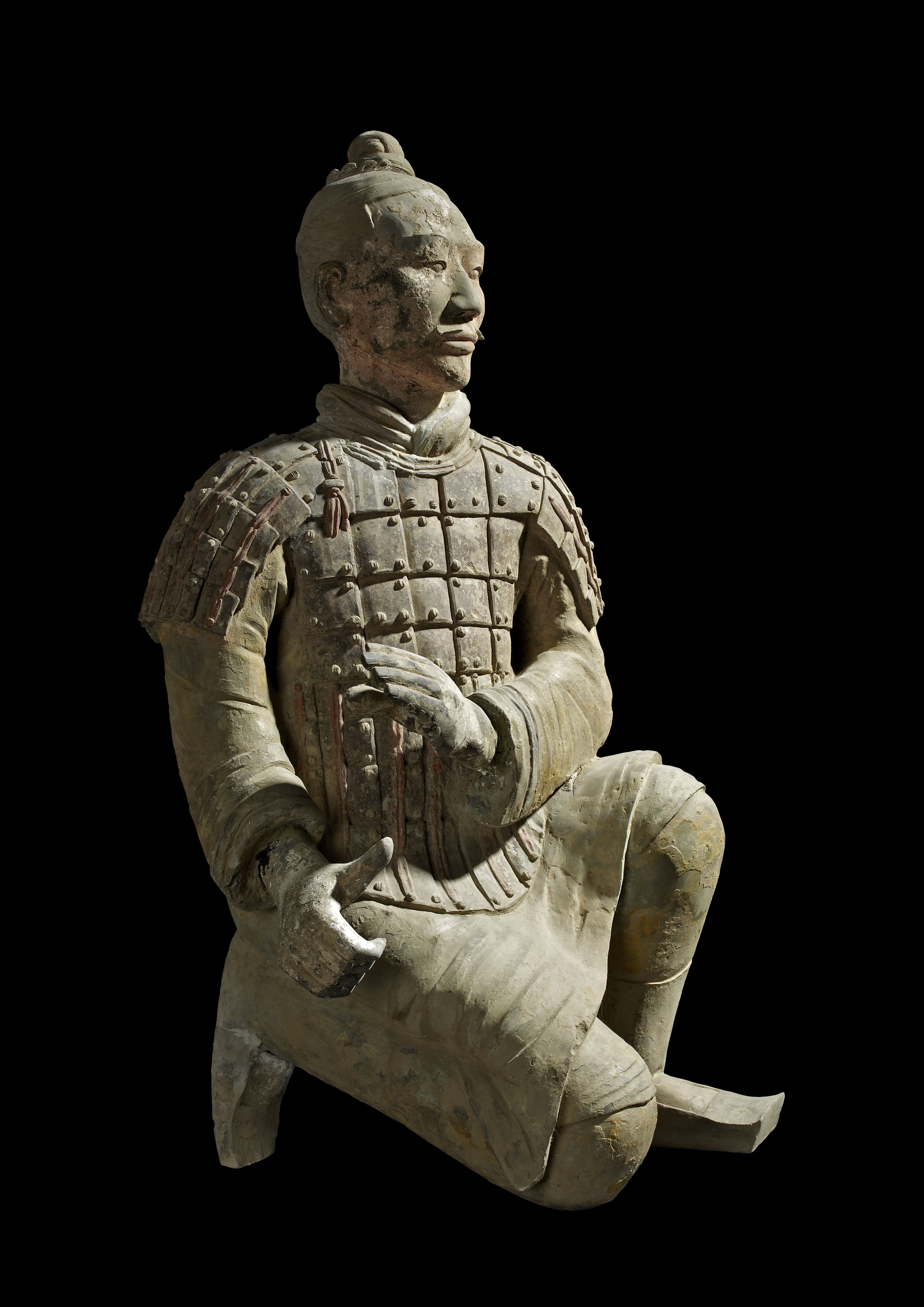 Kneeling archer, terracotta, Qin dynasty (221–206 BC). Museum of the Terracotta Warriors and ...