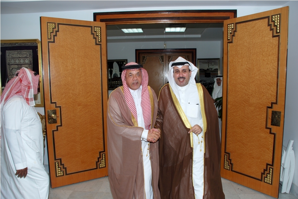 Kuwait's ambassador to the Kingdom of Saudi Arabia Sheikh Hamad Jaber ...