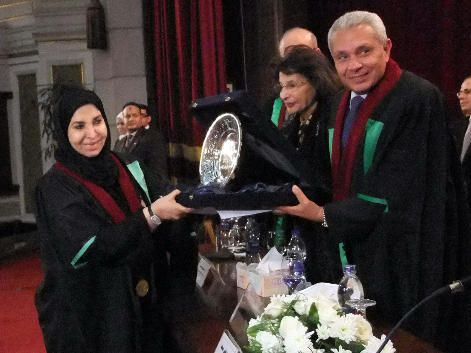 KUNA : Sheikha Suad honored by Cairo University