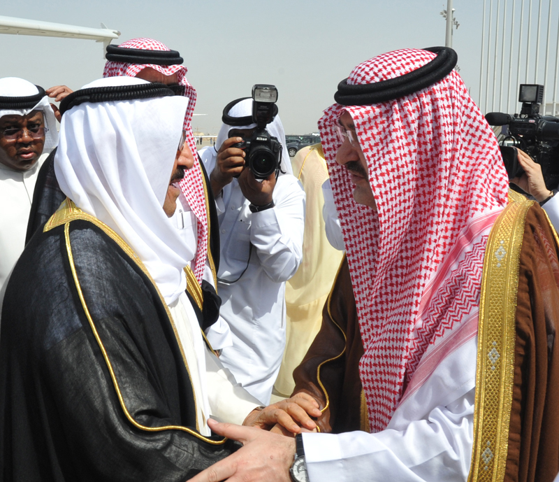 KUNA : Kuwaiti Amir arrives in Jeddah to attend Prince Nayef funeral