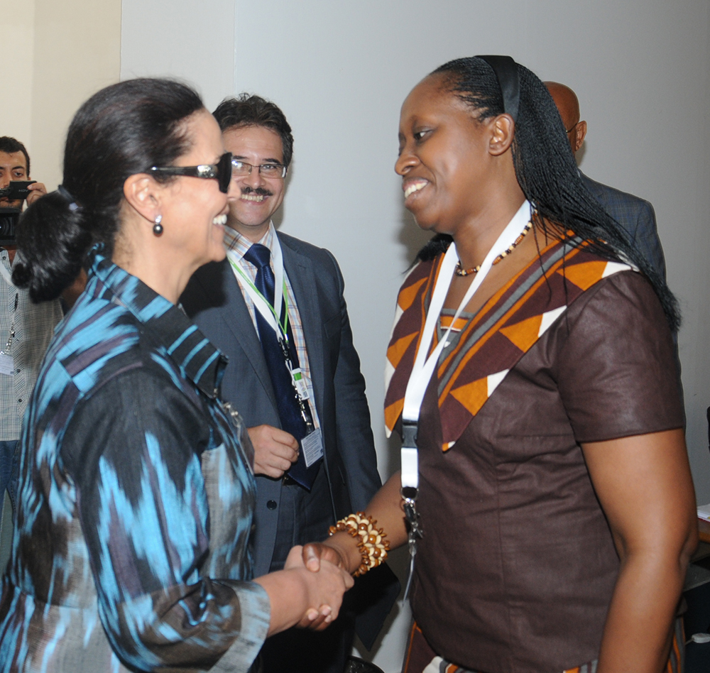 KUNA : Sheikha Amthal Al-Ahmad holds several side meetings in Italy