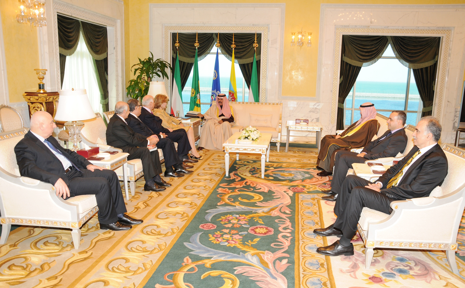 KUNA : HH CP receives CEO of Lebanon''s Dar Assayad