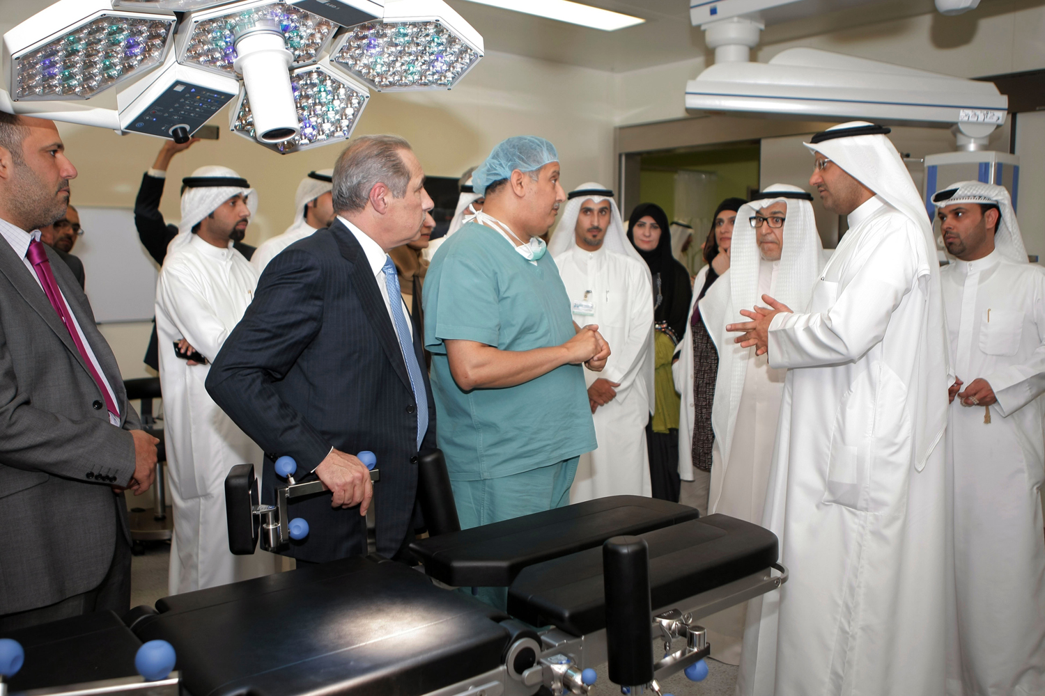 KUNA : Health Min. opens four operation rooms at Al-Razi Orthopaedic ...