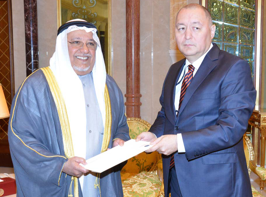 Deputy Minister of Amiri Diwan Affairs Sheikh Ali Jarrah Al-Sabah ...