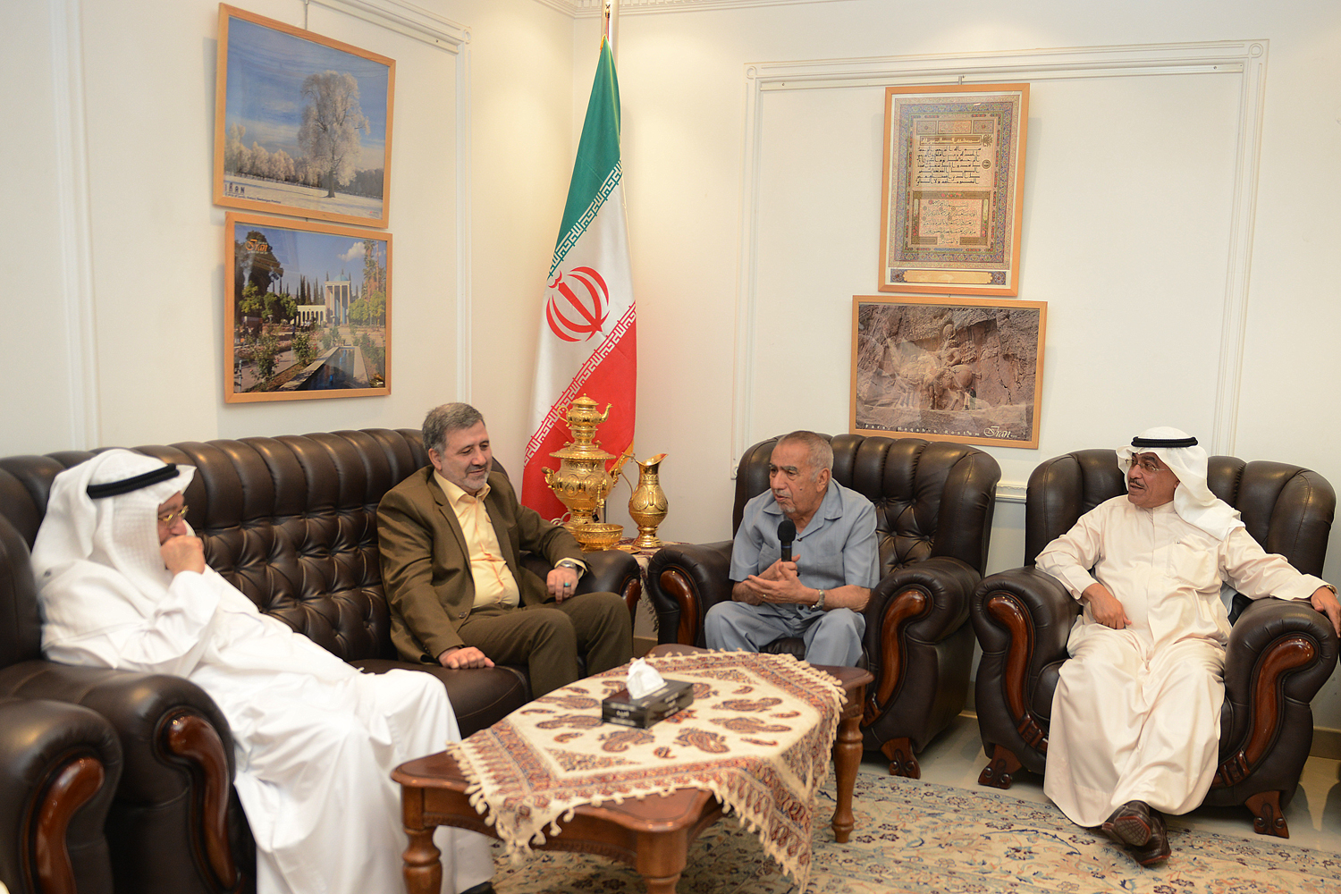 KUNA : Kuwait-Iran friendship society chief touts people-to-people ties