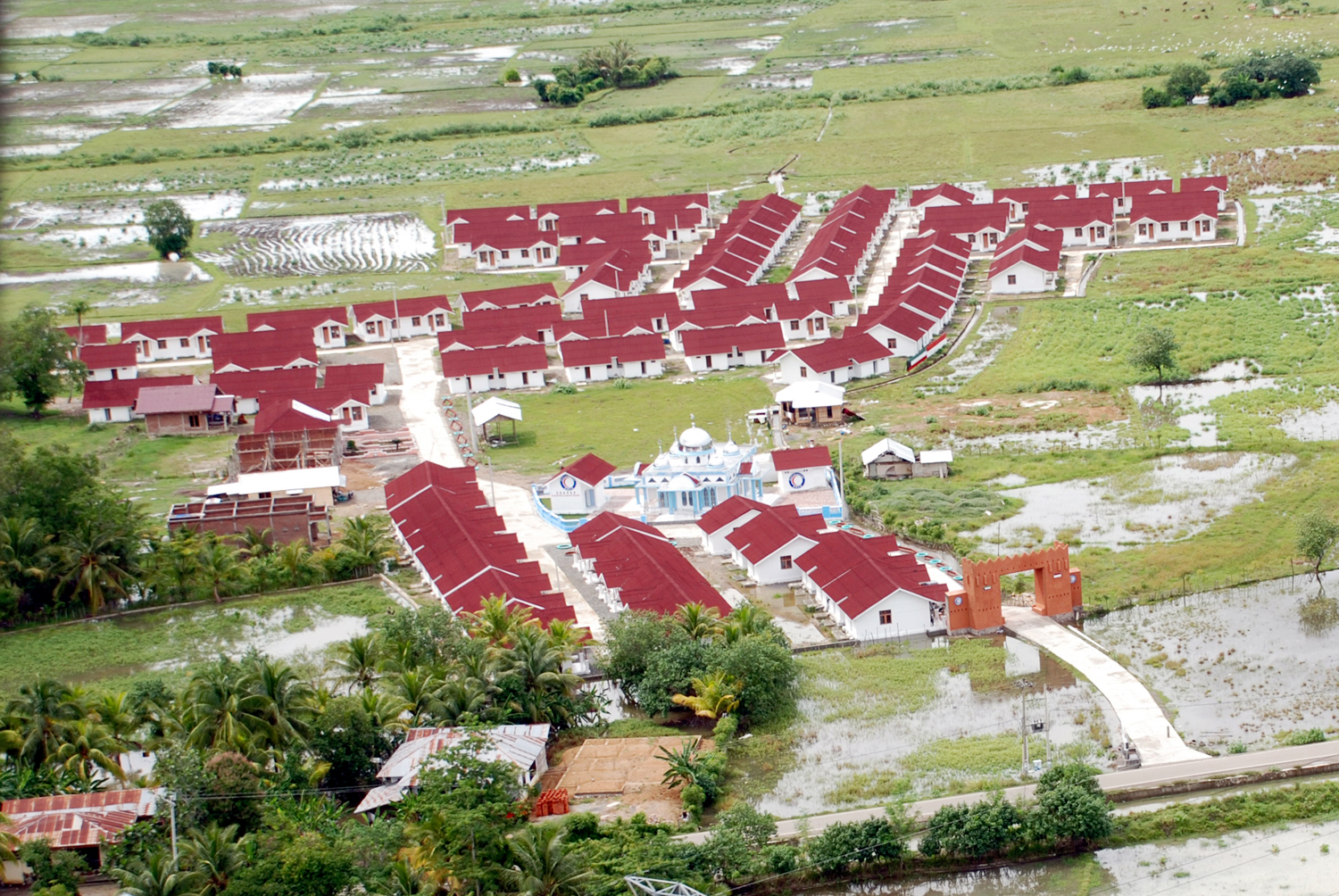 KUNA : Kuwait Red Crescent Society.. 50 years of non-stop global ...