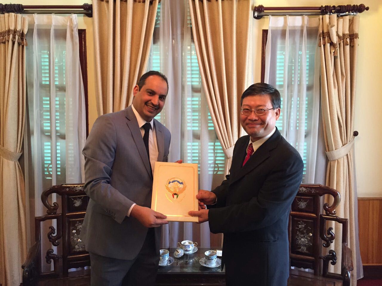 KUNA : Kuwait's new Consul General in Ho Chi Minh presents credentials