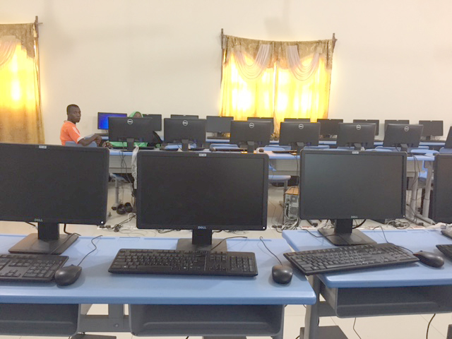 KUNA : Kuwait's Al-Sumait University in Zanzibar... A respectful ...