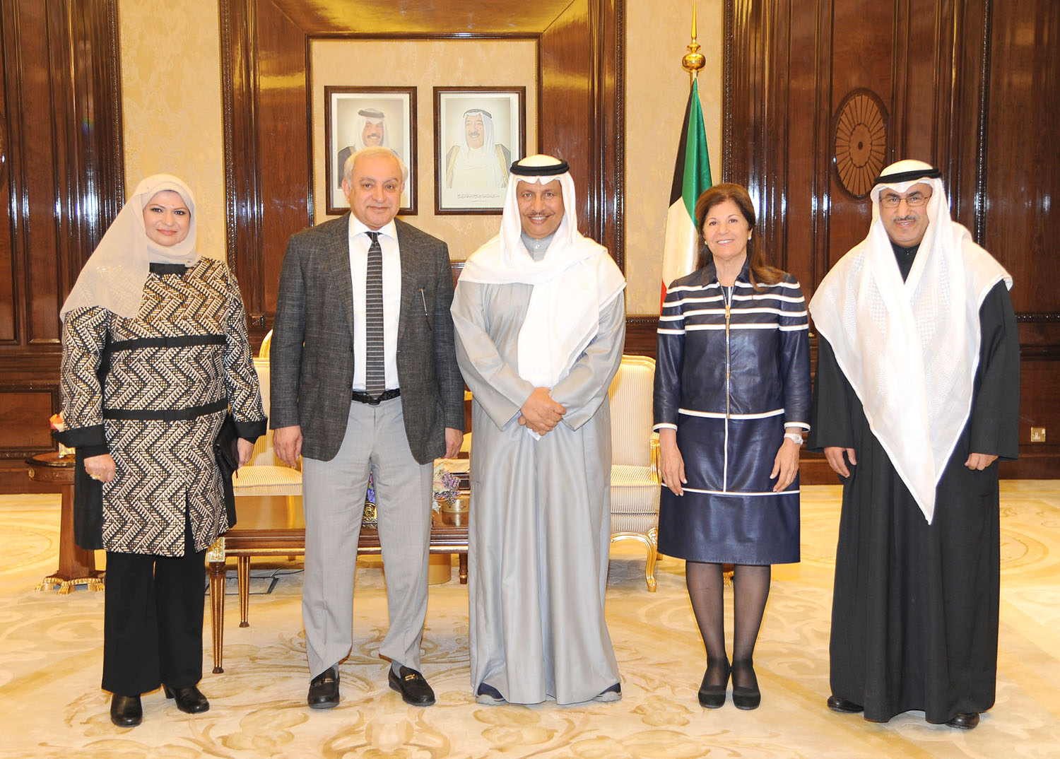 KUNA : His Highness the Prime Minister receives Education Minister