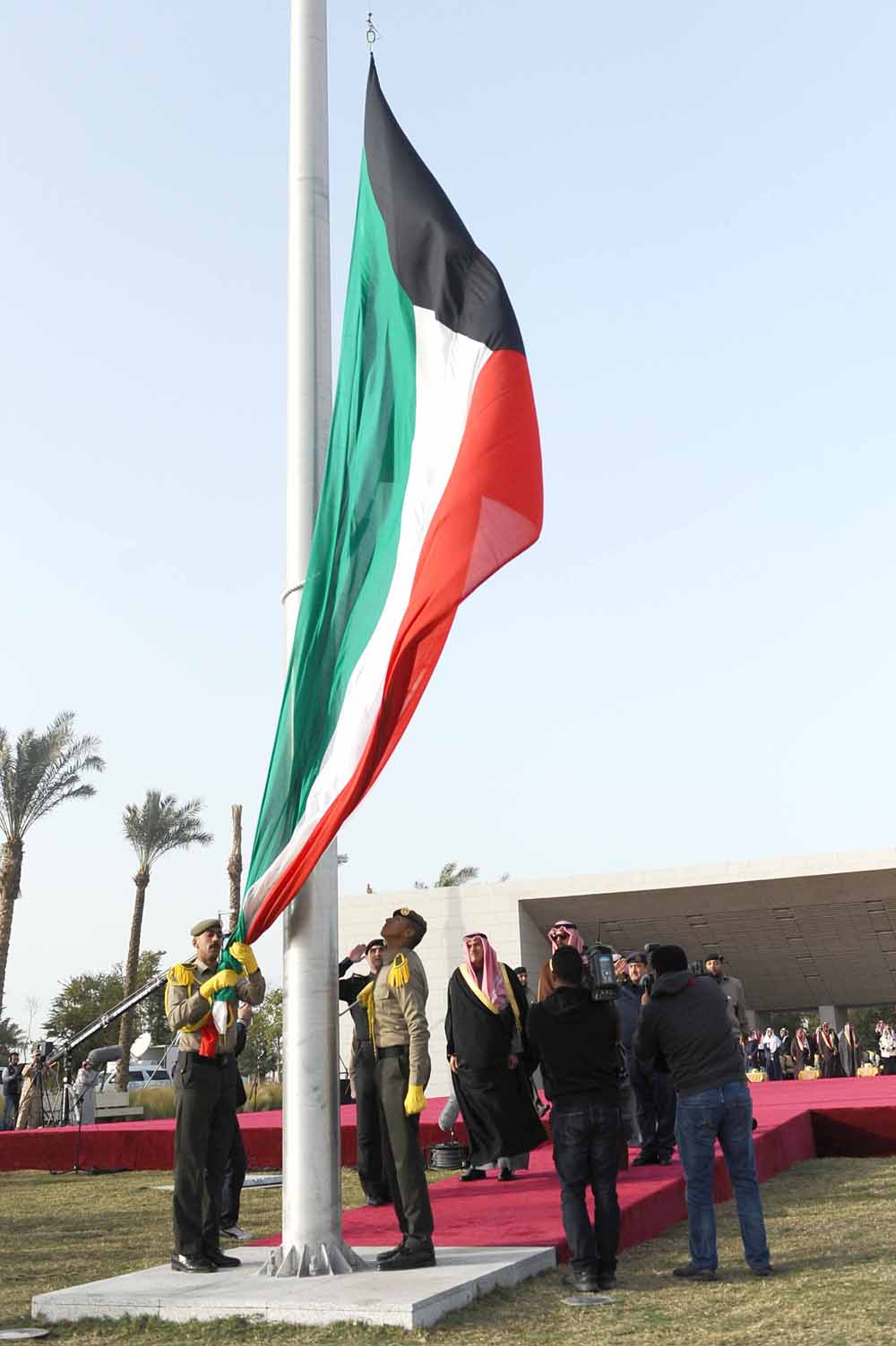 KUNA : Flag-raising ceremony signals start of Kuwait nat'l celebrations ...
