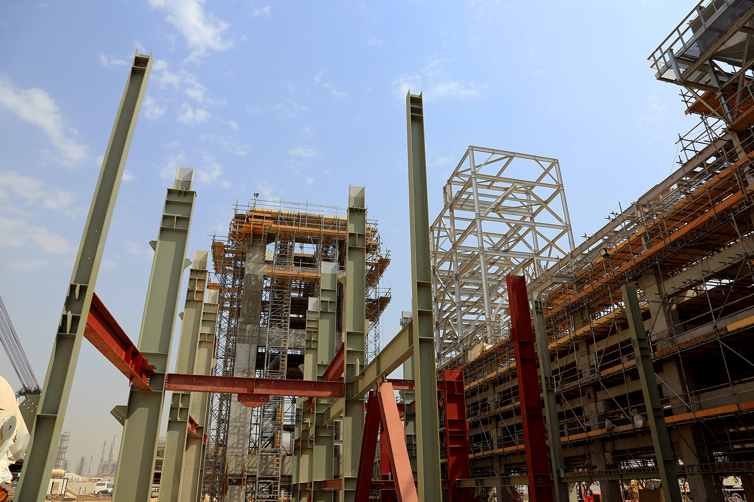 KUNA : Environmental fuel project .. part of "New Kuwait 2035" plan ...