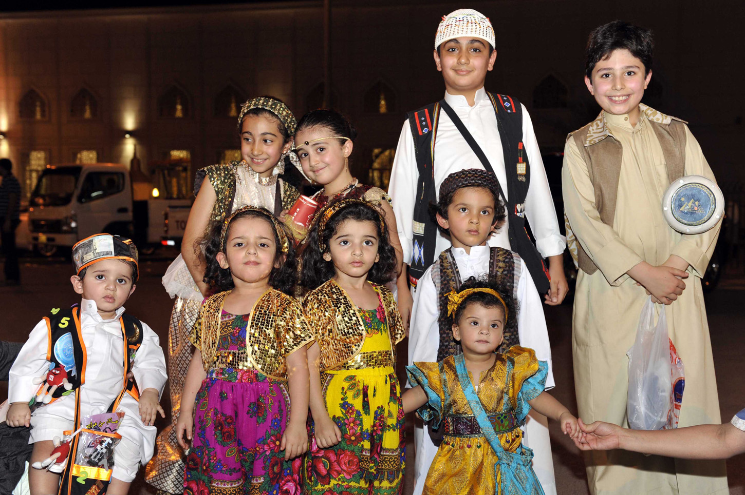 KUNA : Kuwaitis maintain old Ramadan traditions - Culture & Art - 09/06 ...