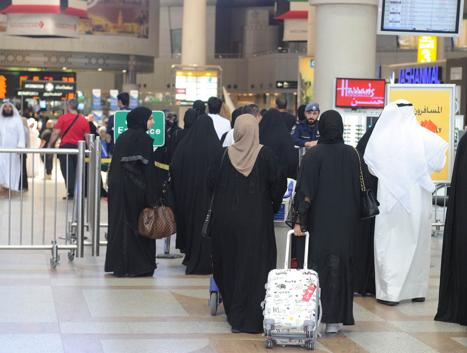 KUNA : Kuwait Int'l Airport in full gear to facilitate flow of pilgrims ...