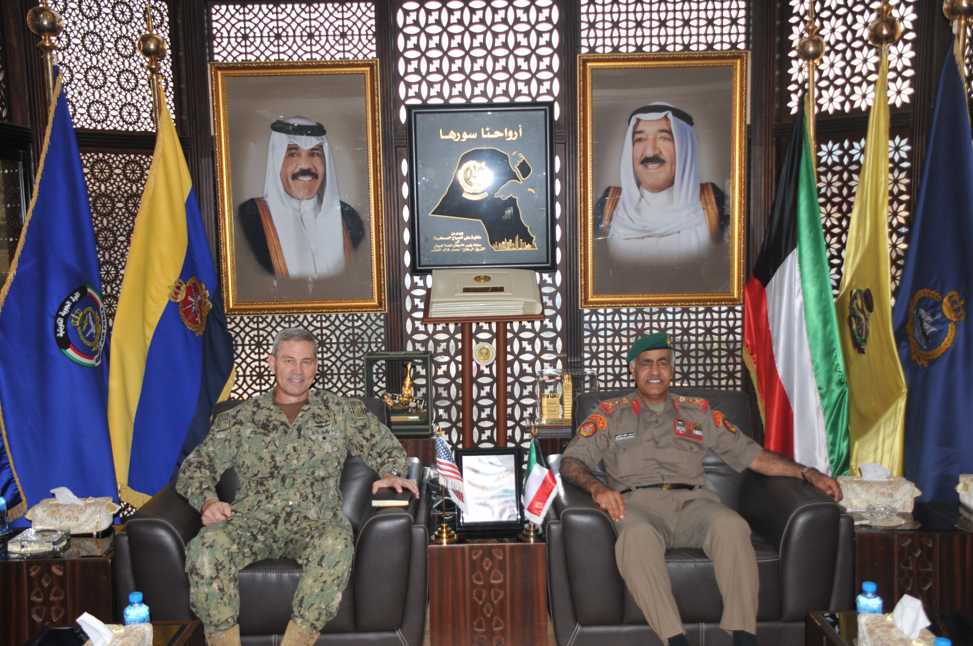 كونا : Kuwait, UK, US army officials discuss coop.