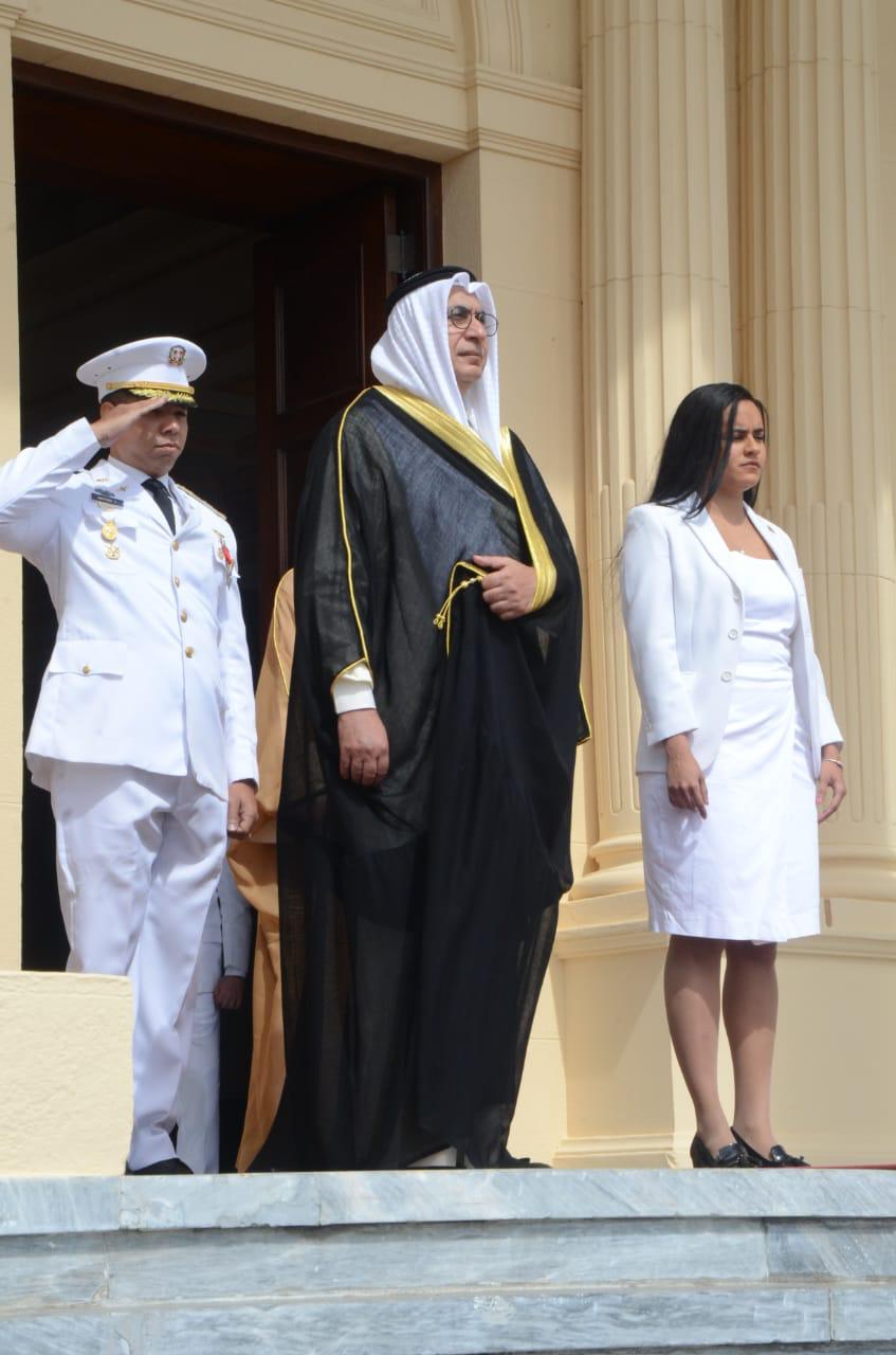 KUNA : Kuwait Amb. Khalaf presents credentials to Dominican Pres.