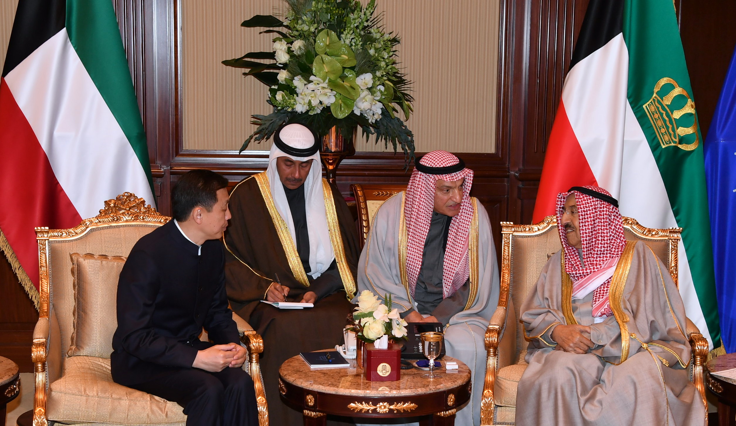 KUNA : His Highness Amir receives envoys' credentials, Sheikh Nasser ...