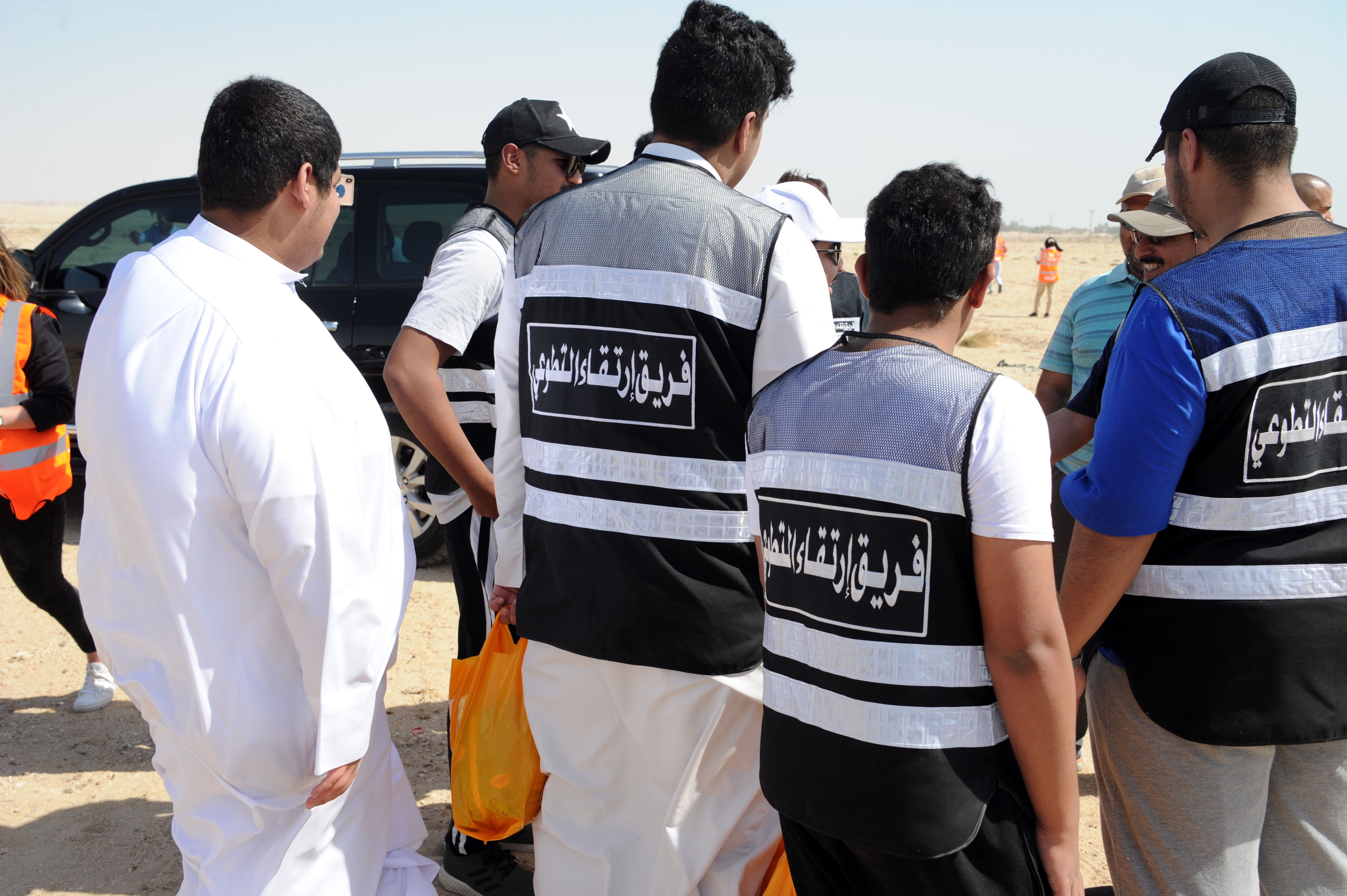 KUNA : Kuwaiti volunteers eager to transform country through greening ...