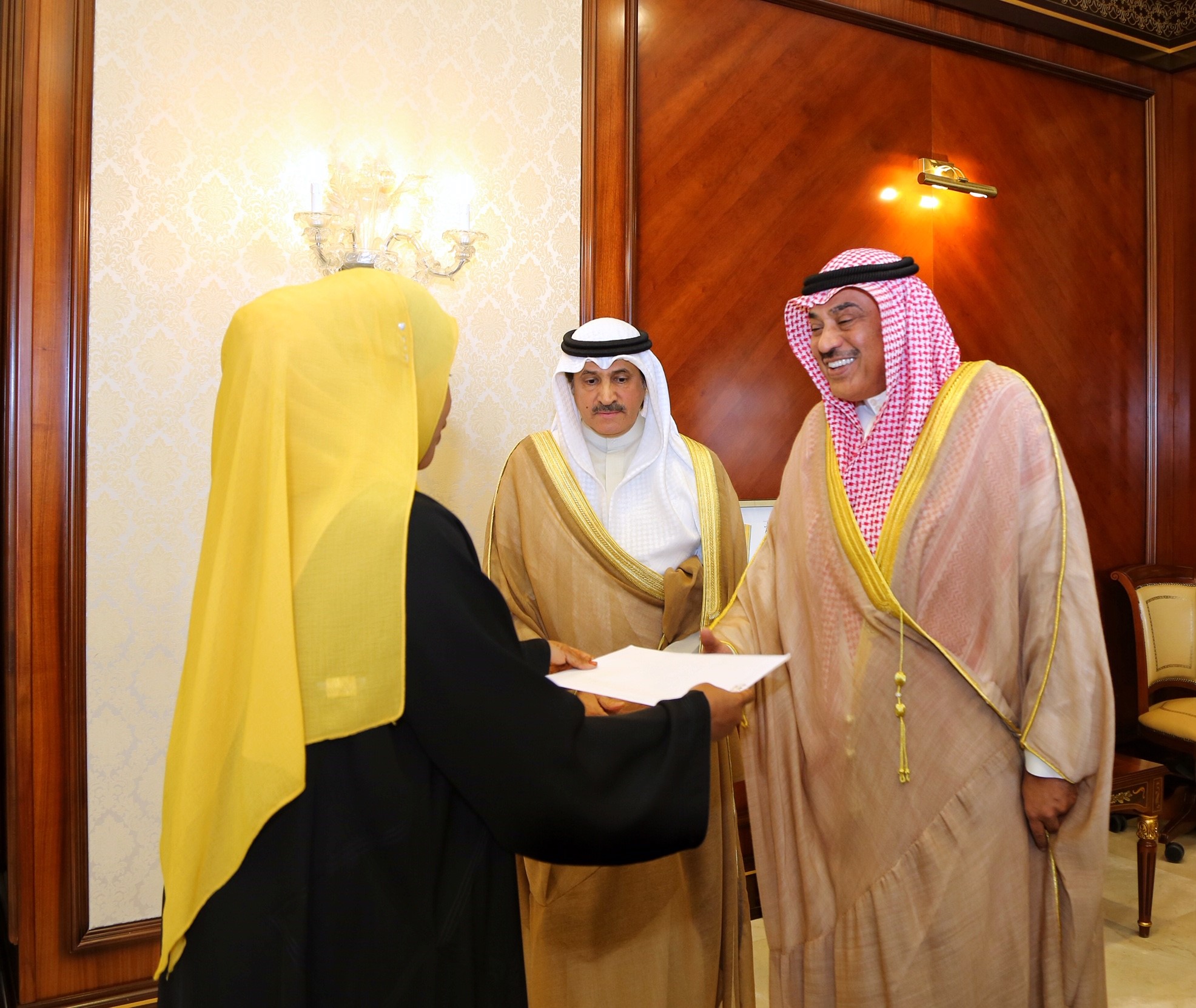 KUNA : Kuwait FM receives new Kenya envoy's credentials