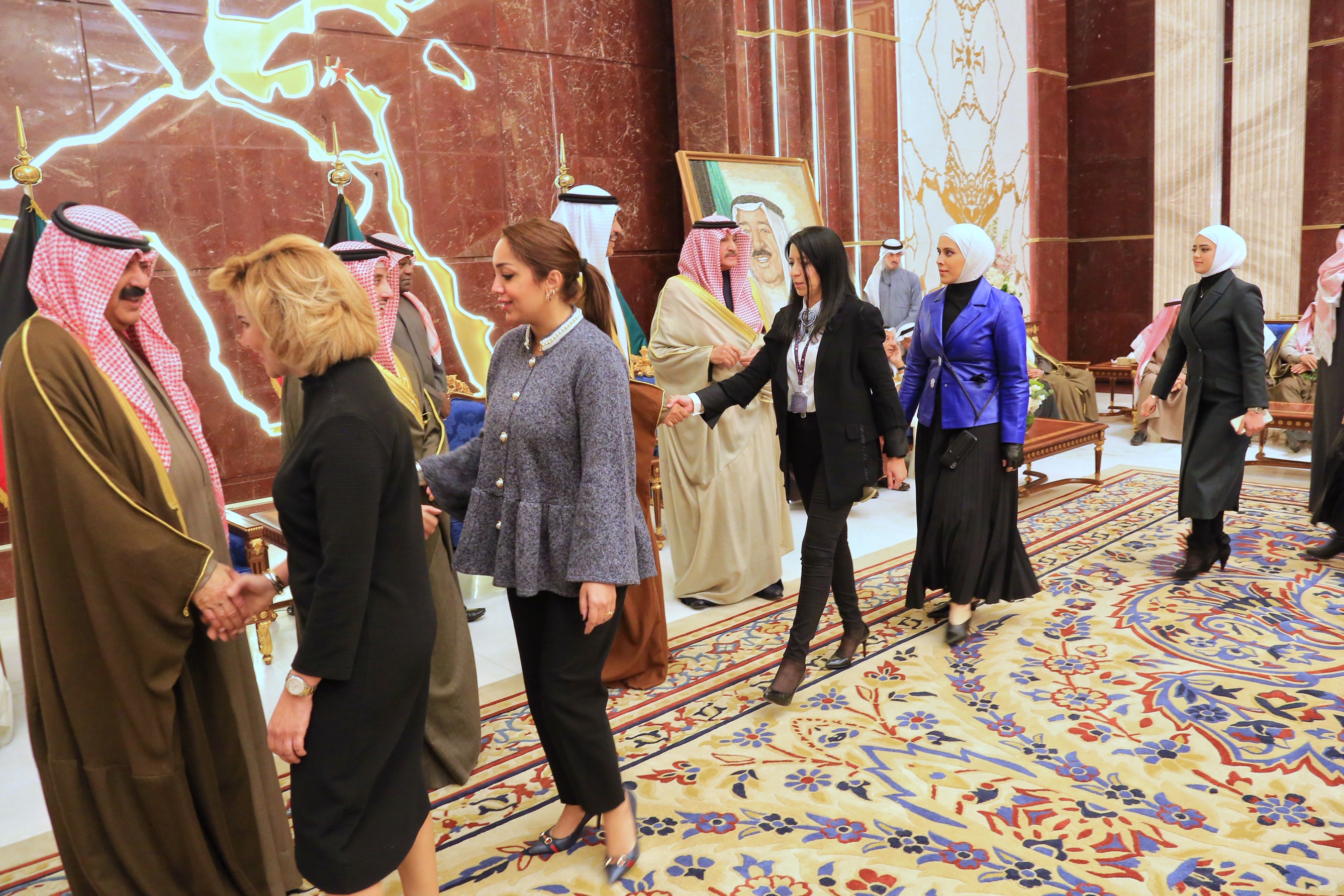 KUNA : Kuwait FM holds ceremony honoring PM .. Veteran ex chief diplomat