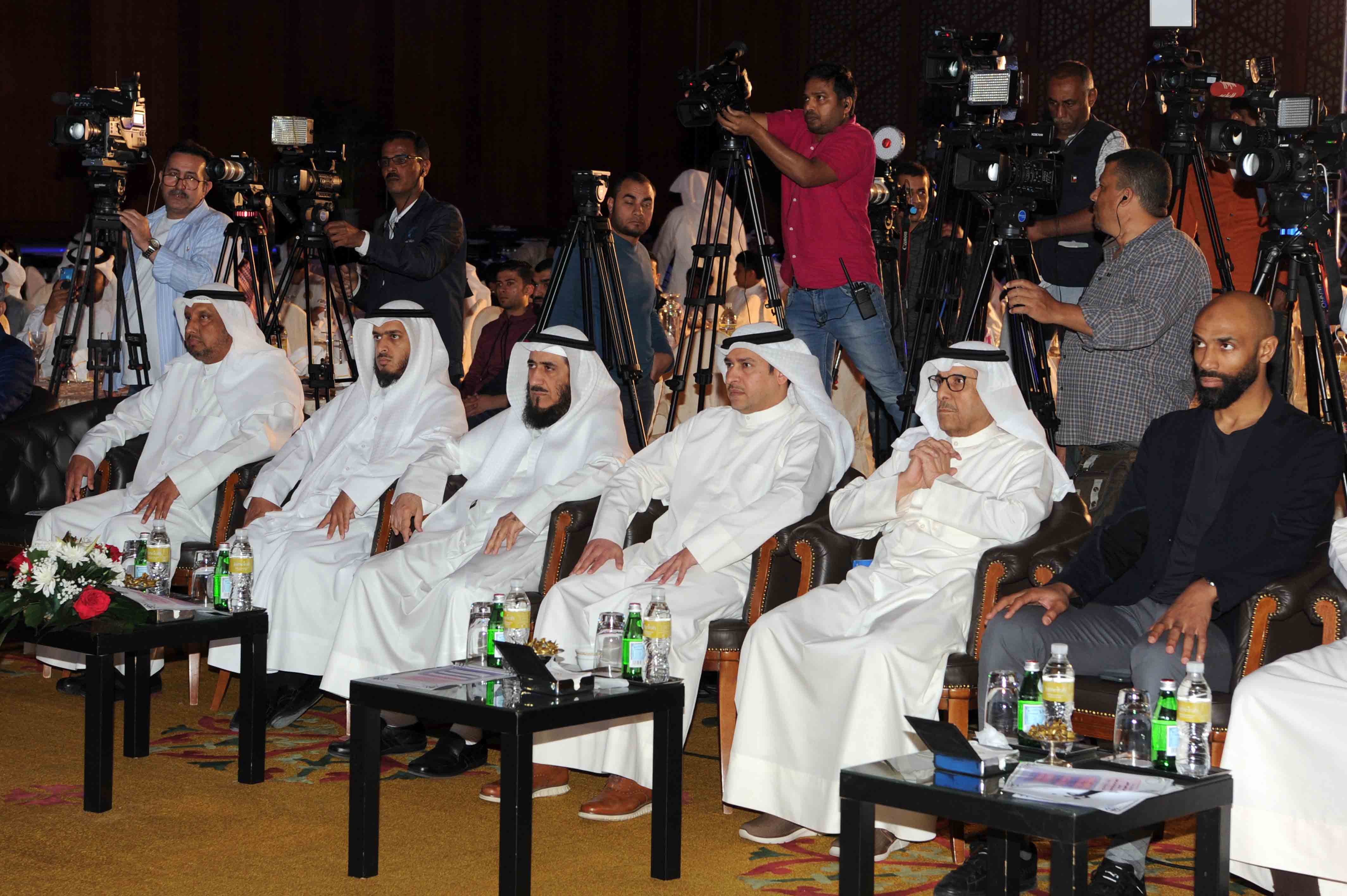 KUNA : Kuwait gov't keen on including youth in social activities - official