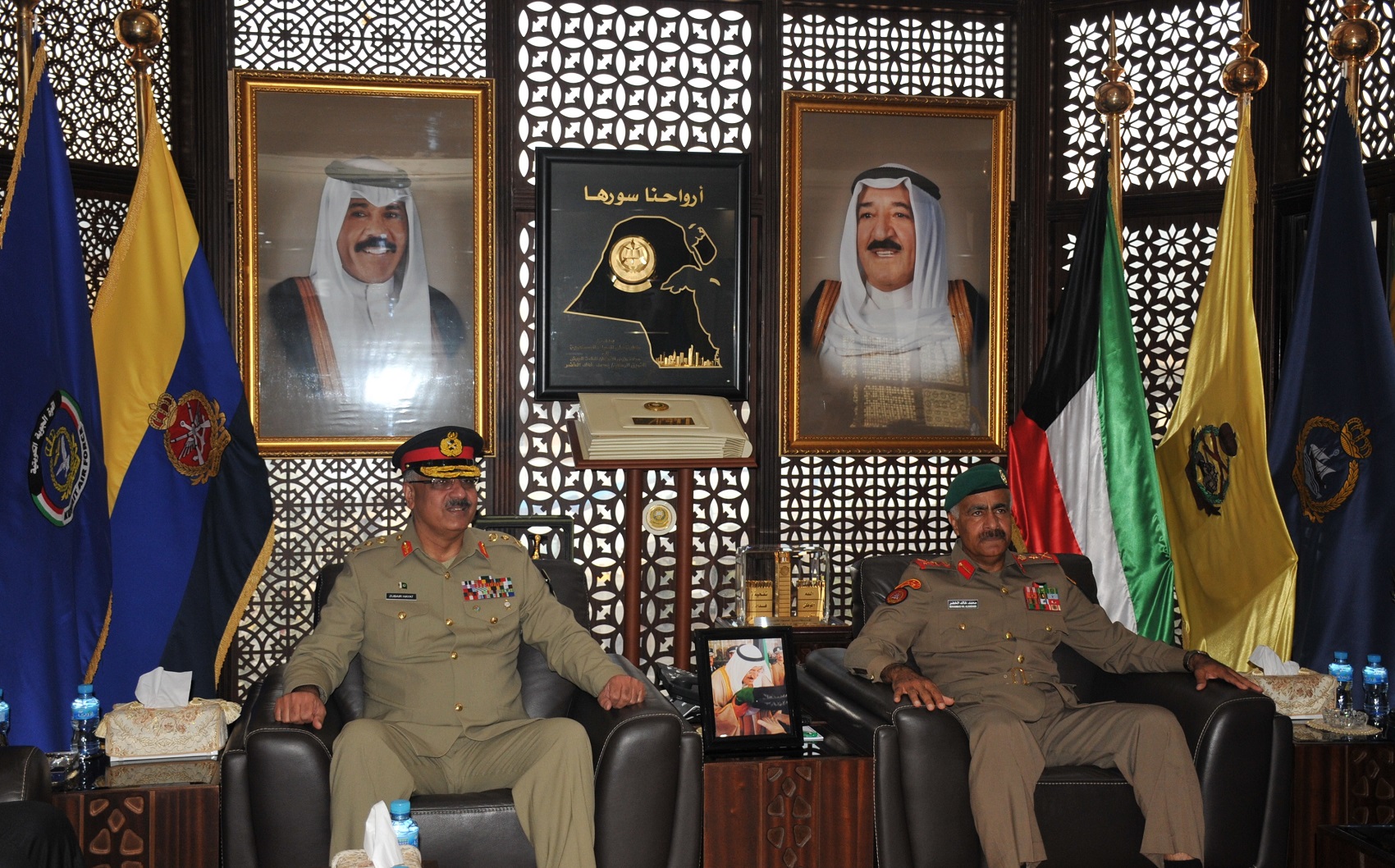 كونا : Kuwait Army Chief meets Pakistani Chairman of Joint Chiefs Staff