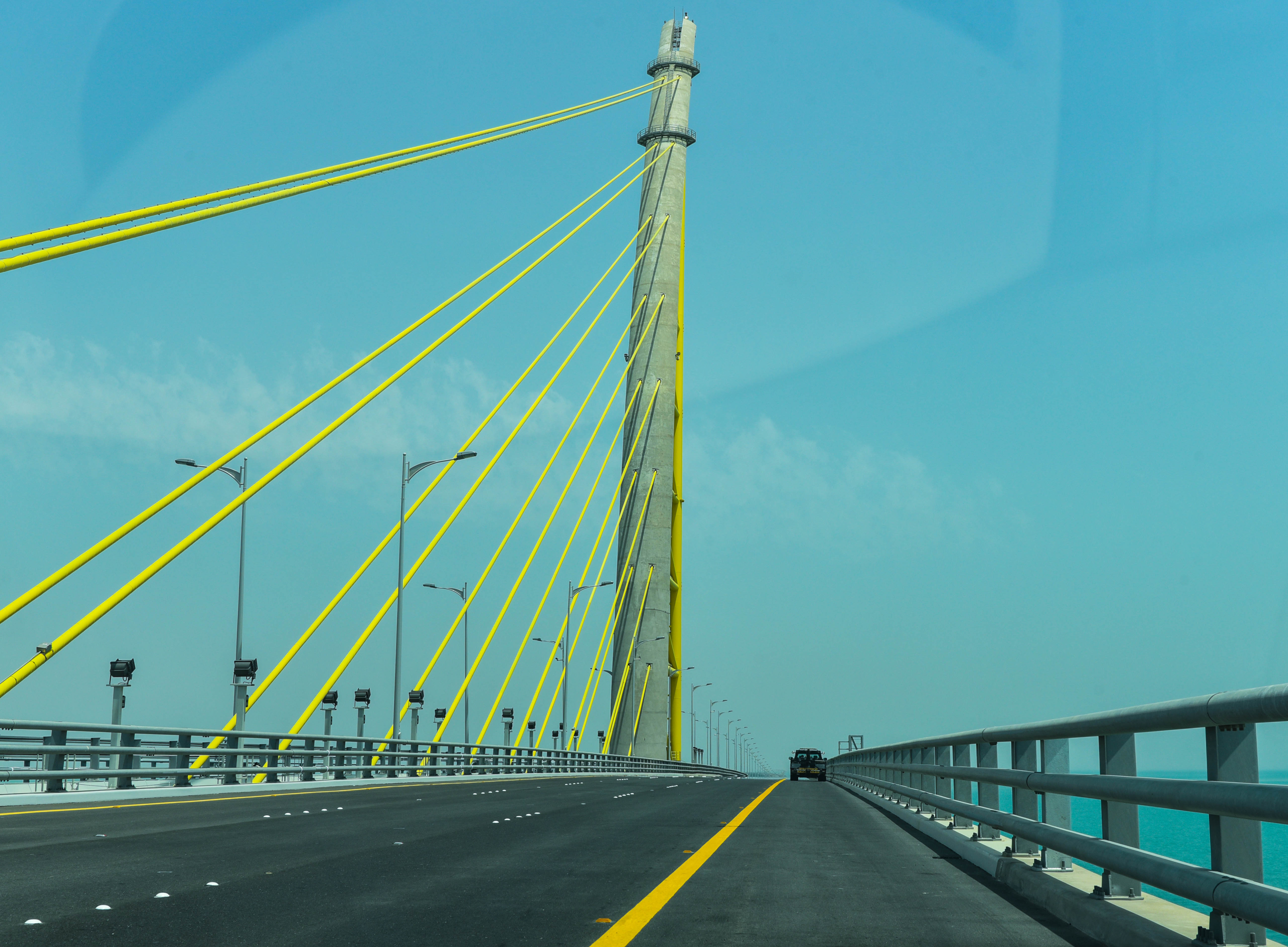 KUNA : Sheikh Jaber causeway .. architectural edifice reflects ...