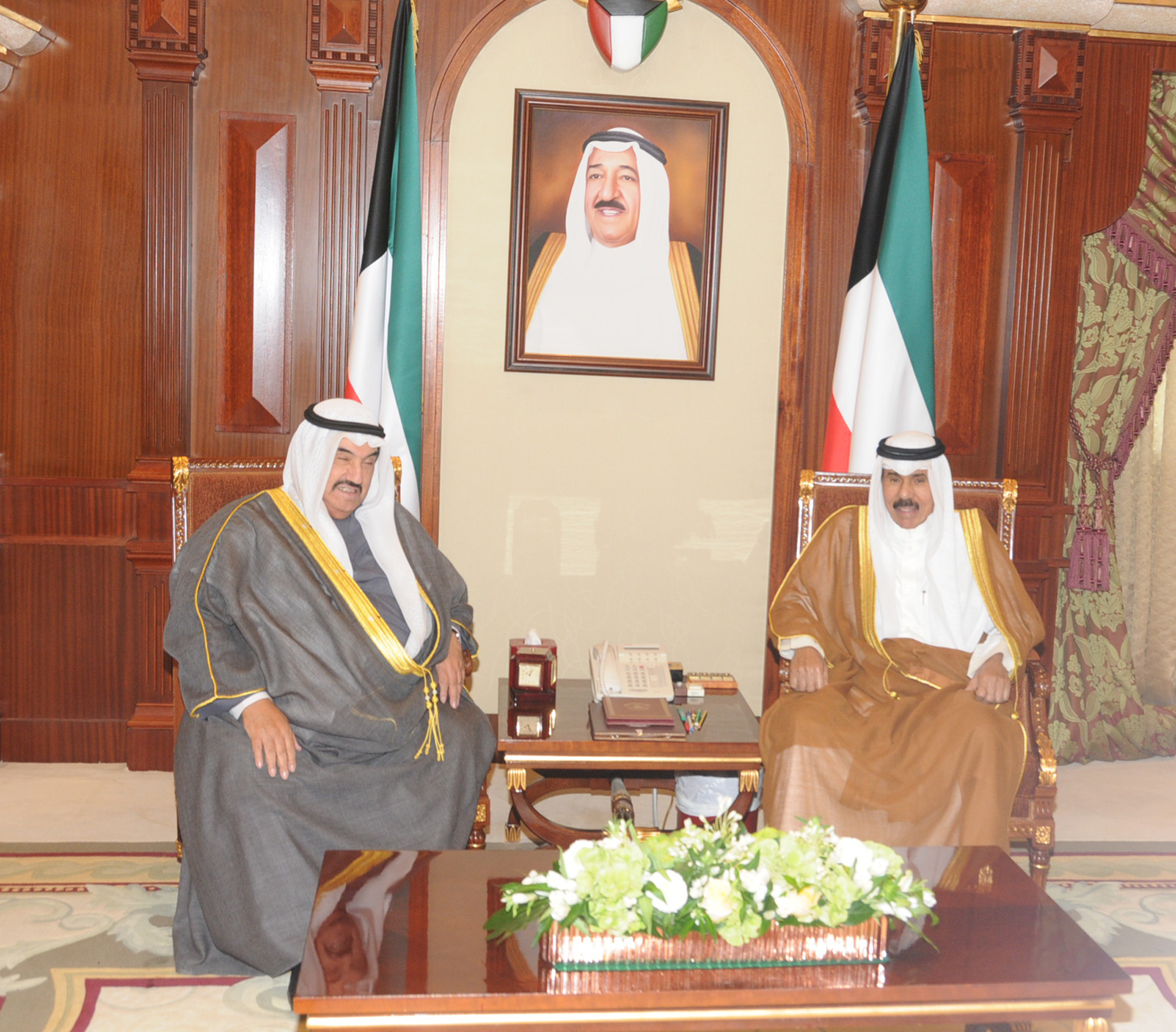 KUNA : HH Deputy Amir, Crown Prince receives HH Sheikh Nasser, Sheikh ...
