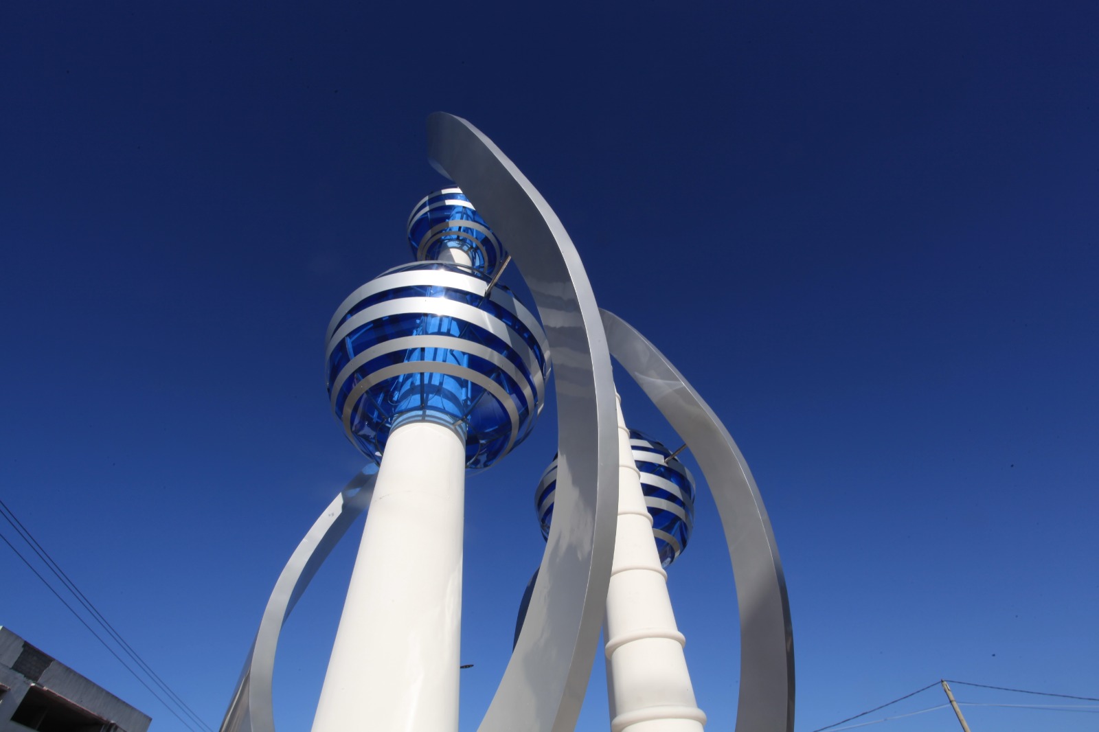 كونا : Towers' monument... Gazans' 'thank you' note to Kuwait - الشؤون ...