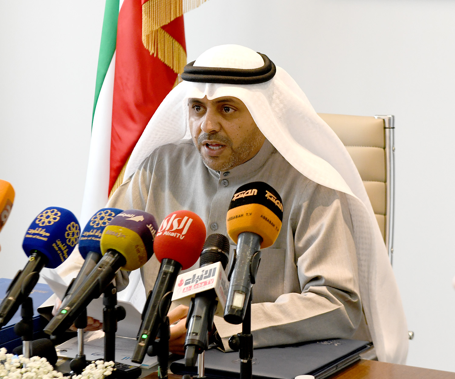كونا : Kuwait award in line with Amir desire to empower youth -- Info. Min.