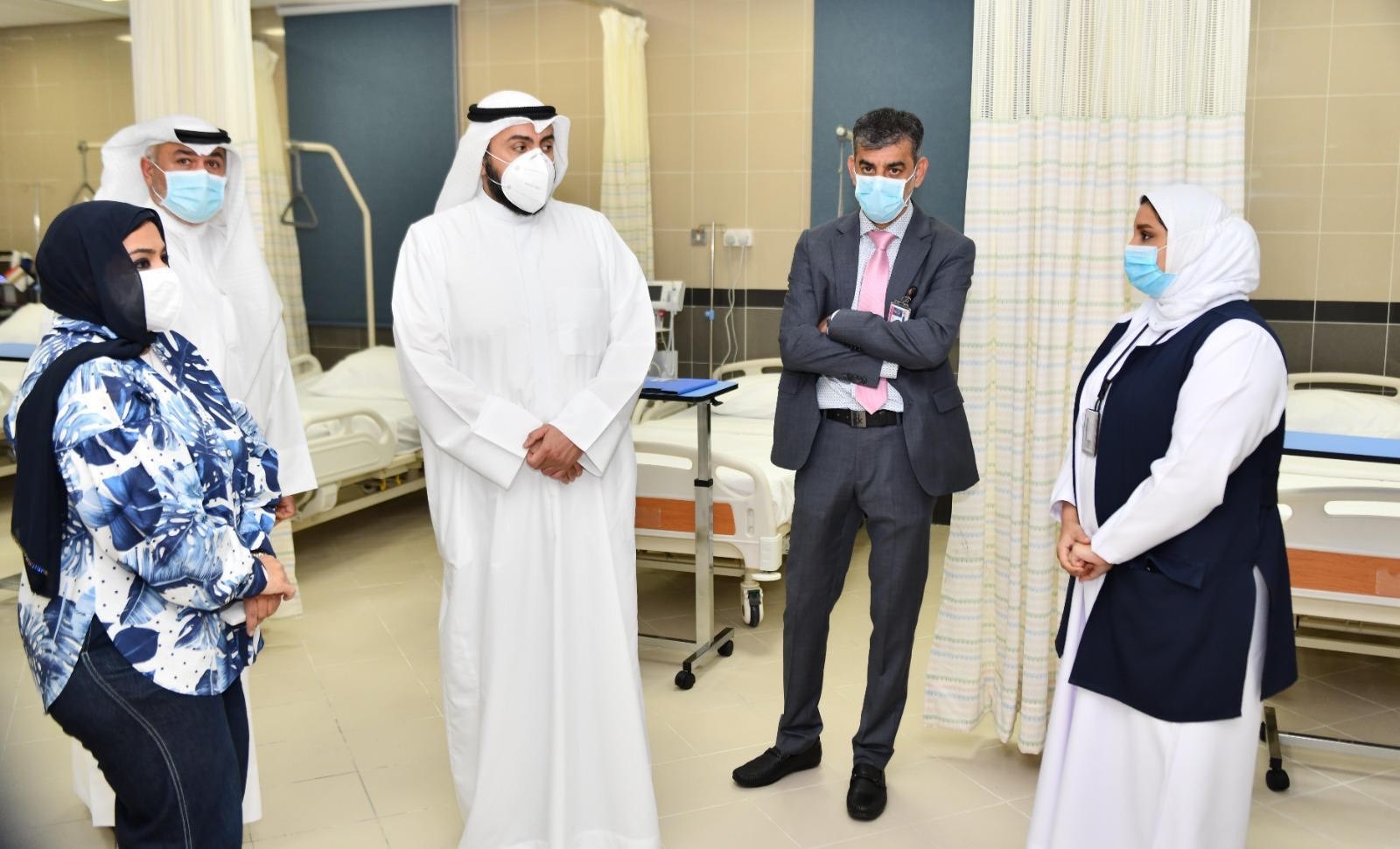 KUNA : Kuwait's Health Min. inaugurates D, E health ctrs in Sabah Al ...