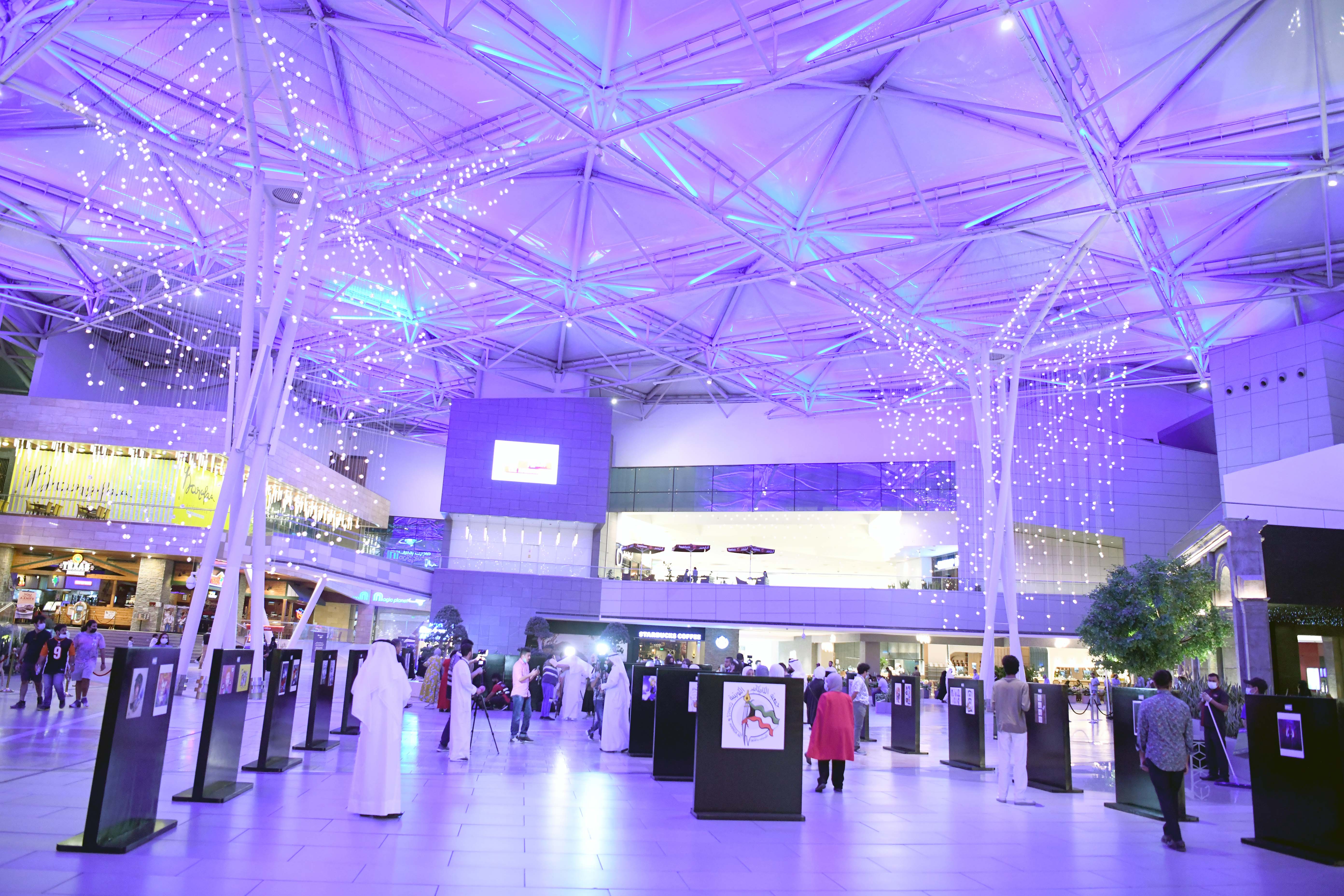 كونا : Comics fans flock to Japanese cartoon expo in Avenues Mall ...