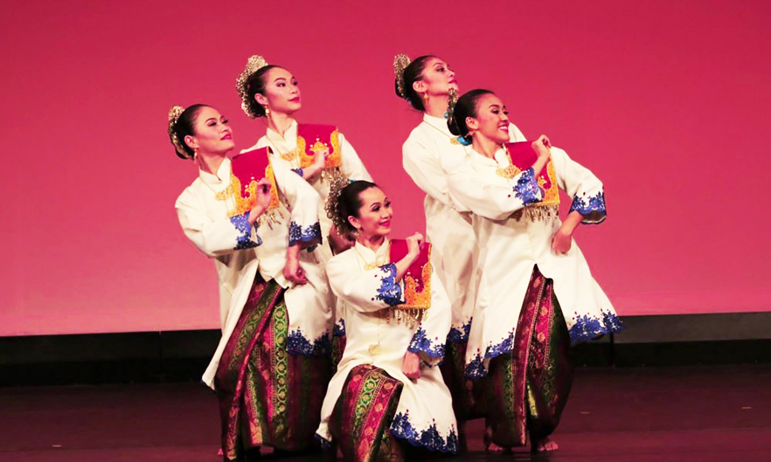 KUNA : Zapin.. A dance with Arabic roots ingrained in Malaysian society ...