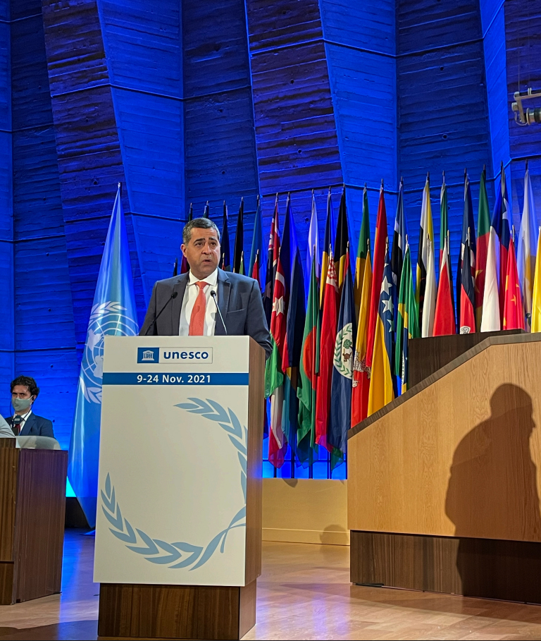كونا : Kuwait reiterates importance of education for all