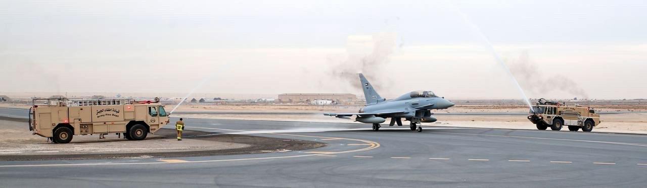 KUNA : Two Kuwaiti-ordered Eurofighter Typhoon jets land at air force base