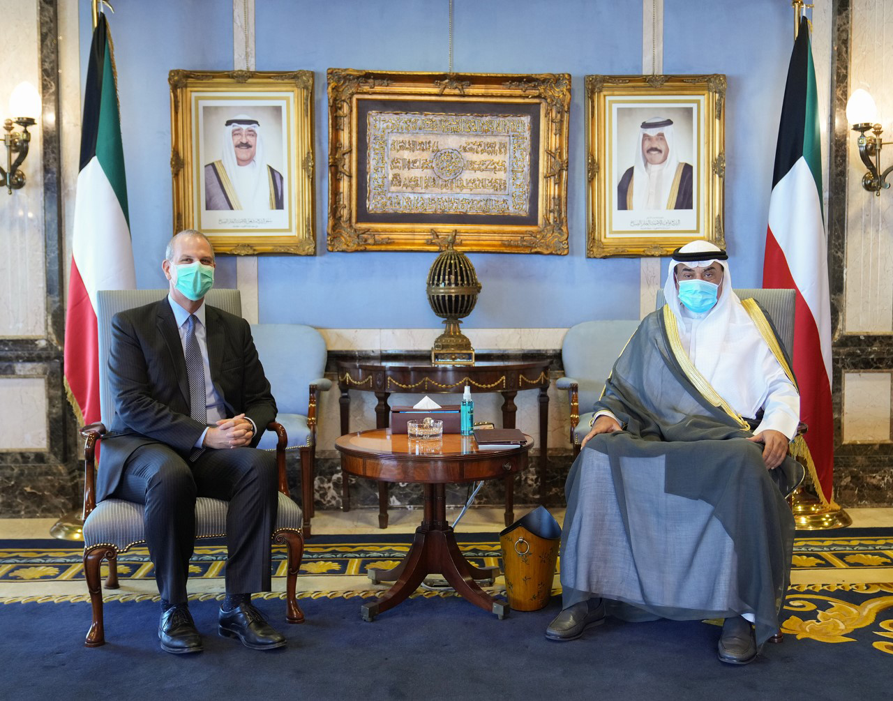 كونا : Kuwait PM receives Ambassadors to mark end of tenure