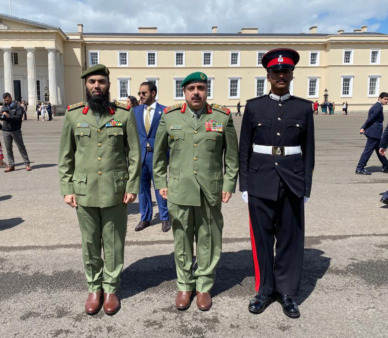 KUNA : UK PM hands Kuwait Int'l Sword to best Cadet in Sandhurst ceremony