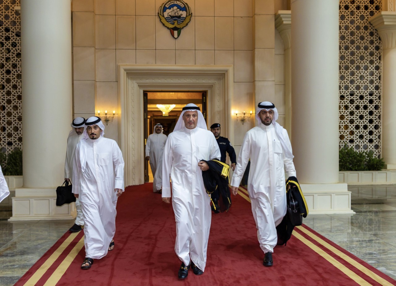 كونا : Kuwait FM heads for Algeria for Arab Summit preparations