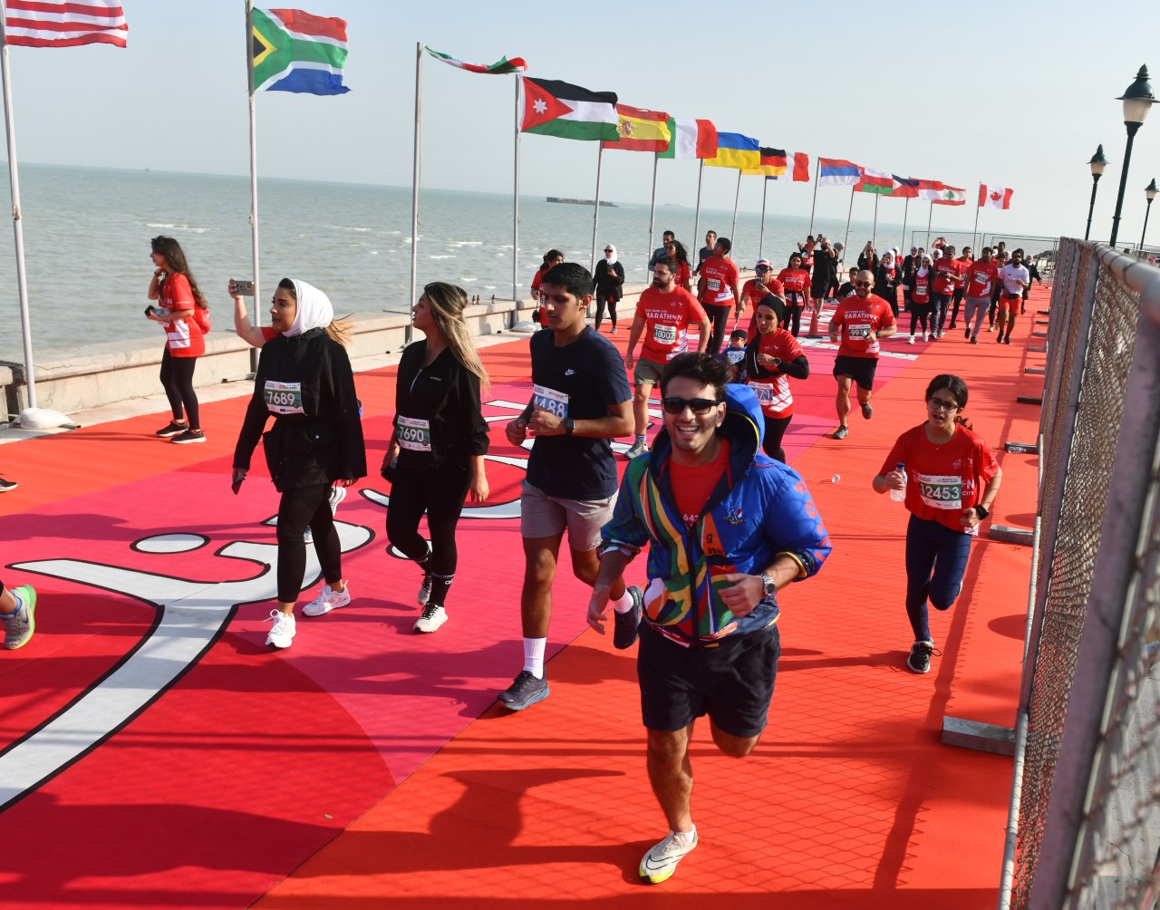 KUNA : Gulf Bank 642 Marathon kicks off in Kuwait City - General - 26 ...