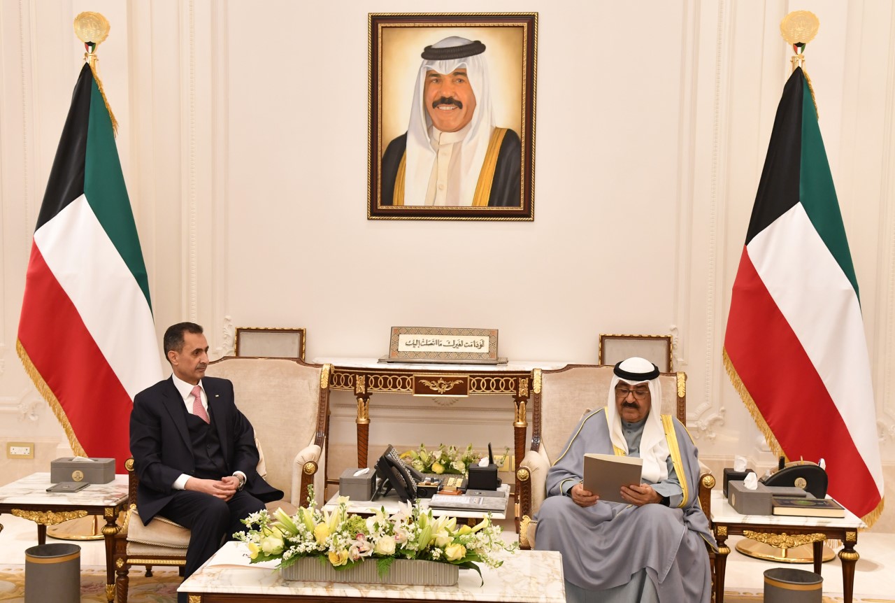 KUNA : Kuwait Crown Prince receives message addressed to Amir from ...