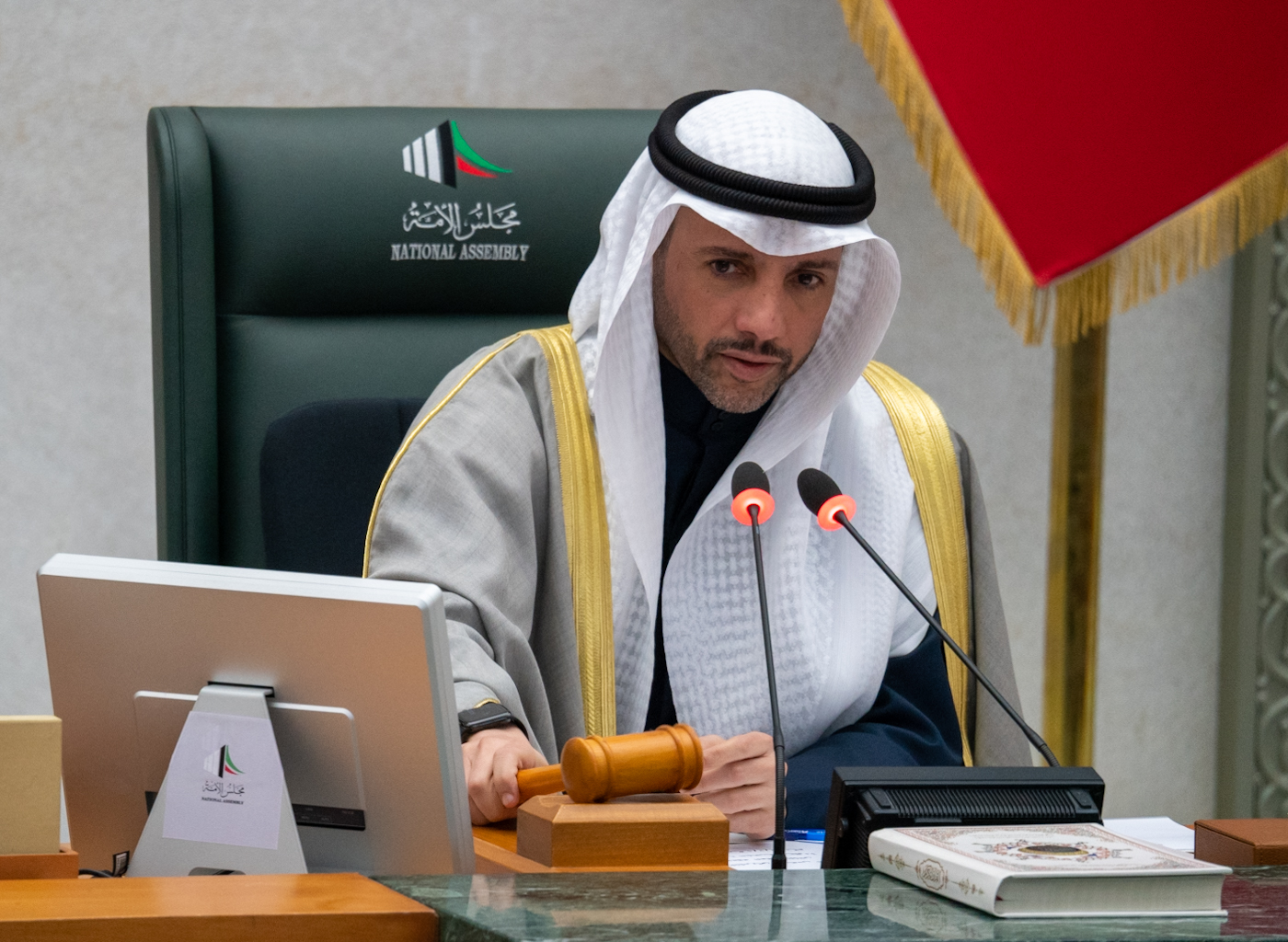 KUNA : Kuwait parliament adjourns session over lack of quorum