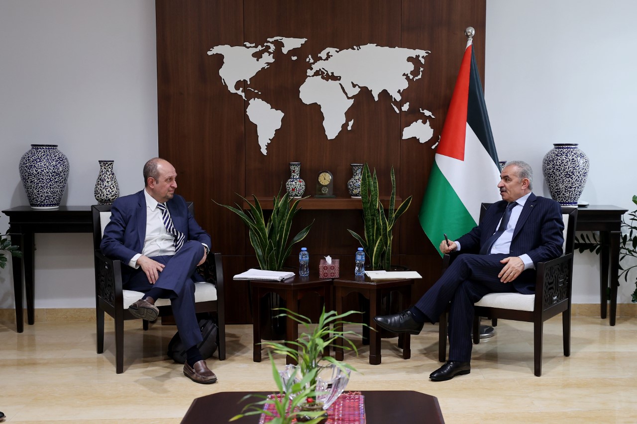 KUNA : Palestinian PM urges US to stand against Israeli aggression ...