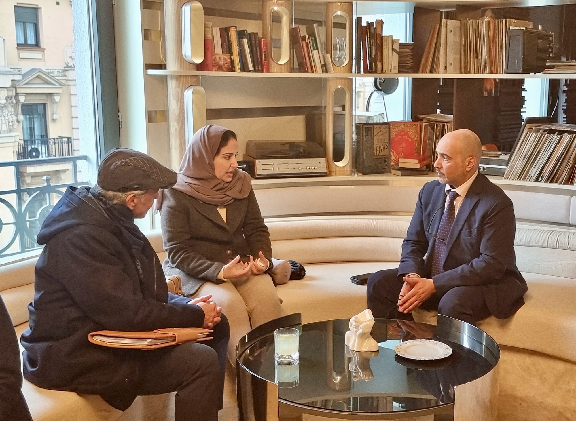 KUNA : Kuwait discusses overhauling tourism with int'l organization