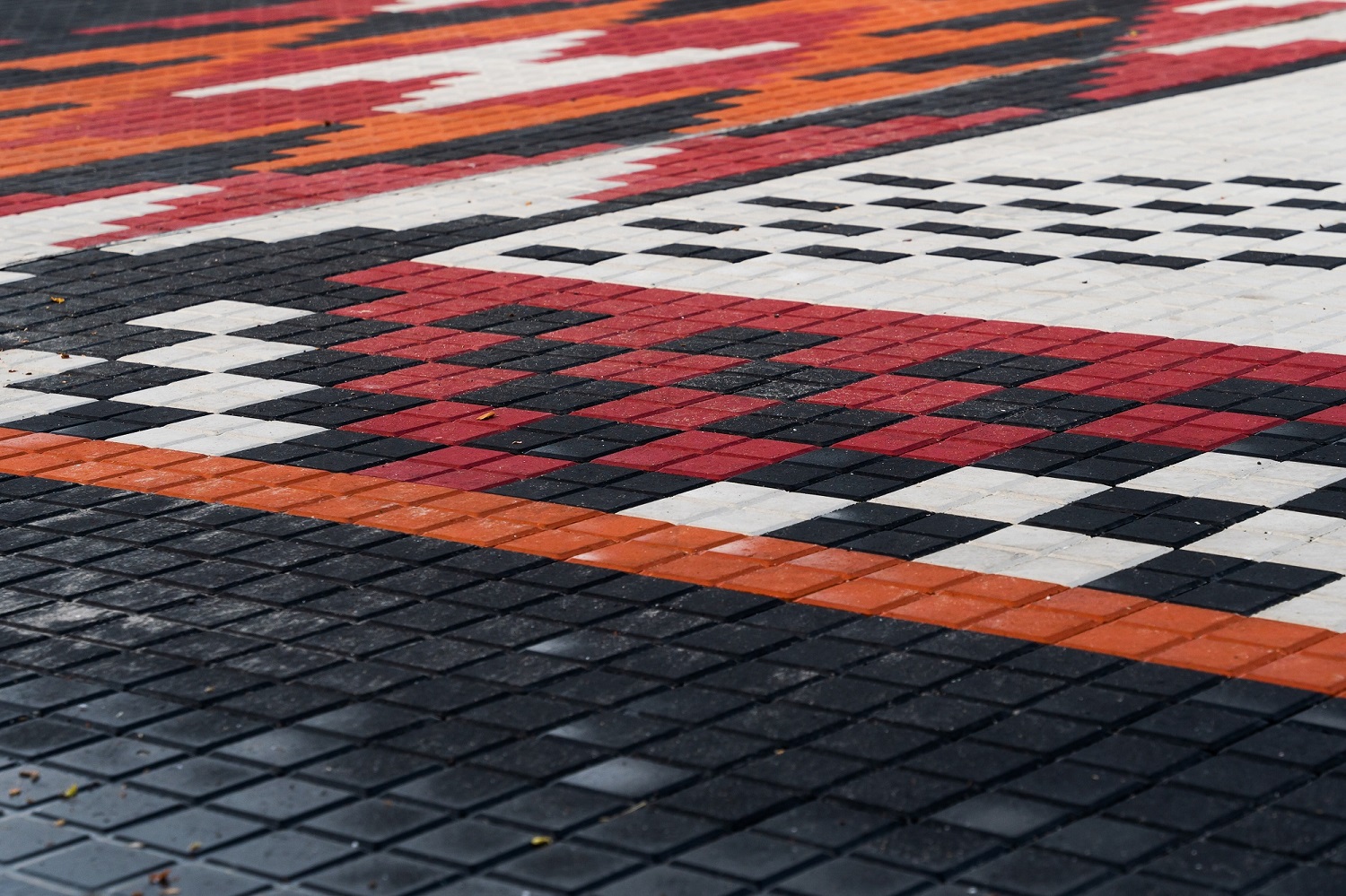 KUNA : New street in Kuwait mirrors Kuwaiti traditional craft of Al-Sadu