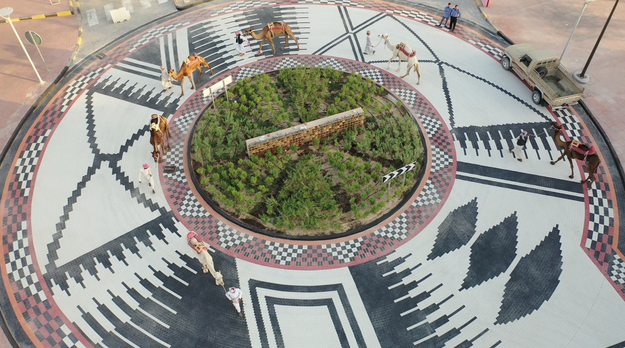 KUNA : New street in Kuwait mirrors Kuwaiti traditional craft of Al-Sadu