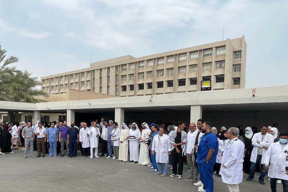 KUNA : Kuwait medical sector stands in solidarity with Gaza, denounces ...