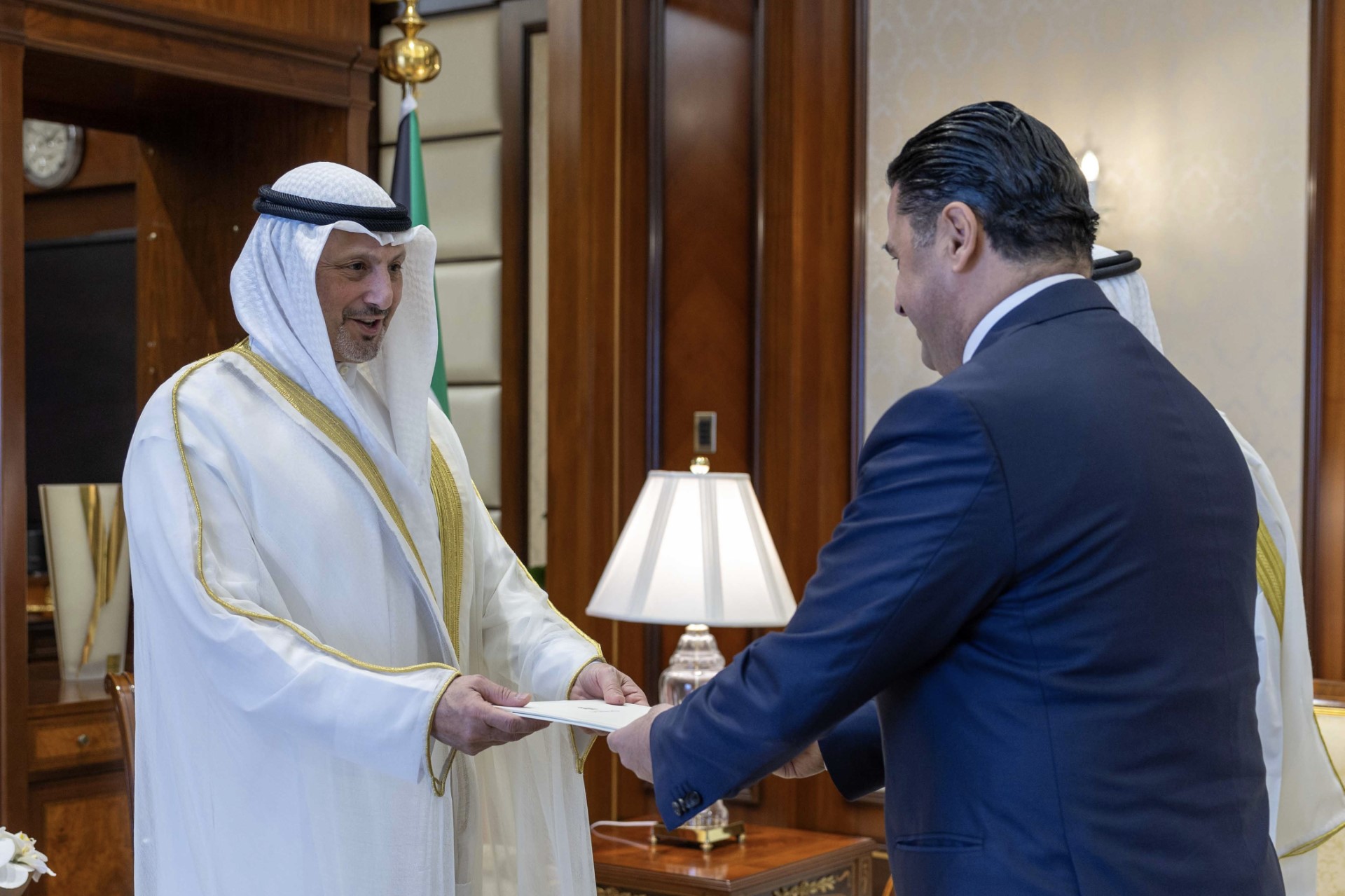 KUNA : Kuwait FM receives newly appointed ambassador of Jordan to country