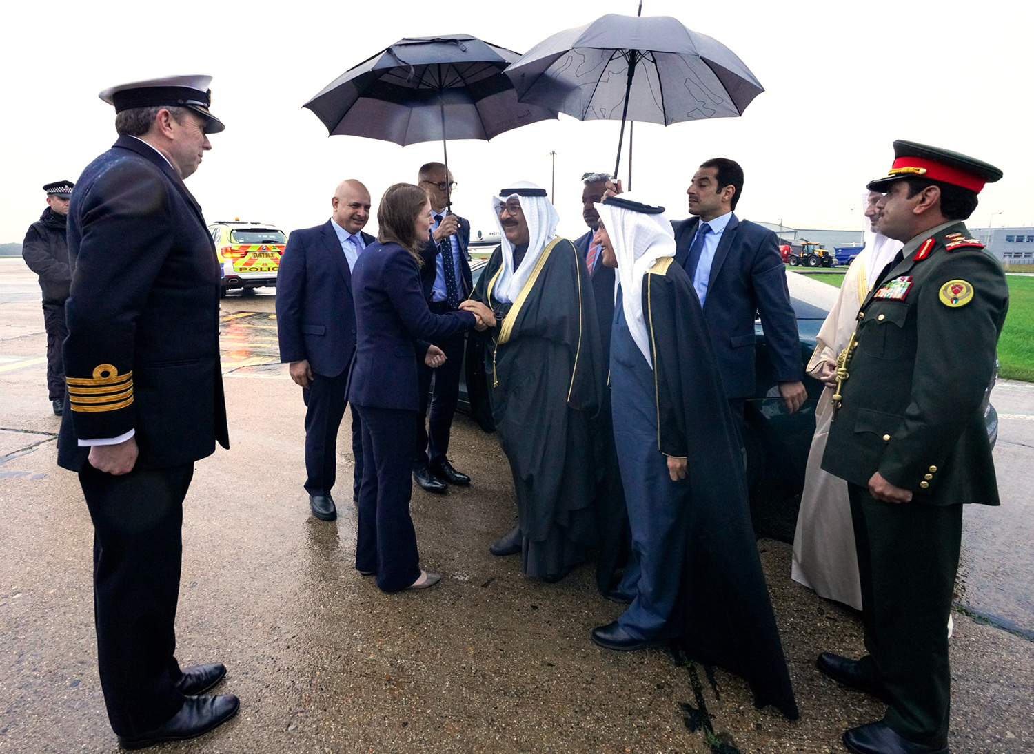كونا : Kuwait Crown Prince leaves UK after meeting King Charles III