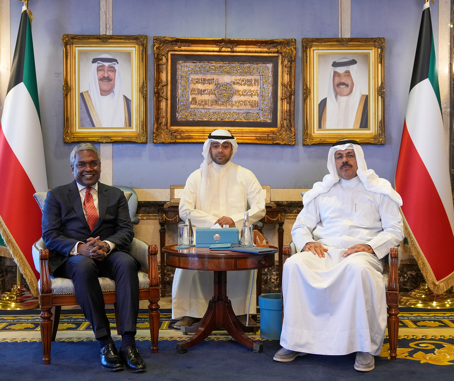 KUNA : Kuwait PM receives Google Cloud CEO