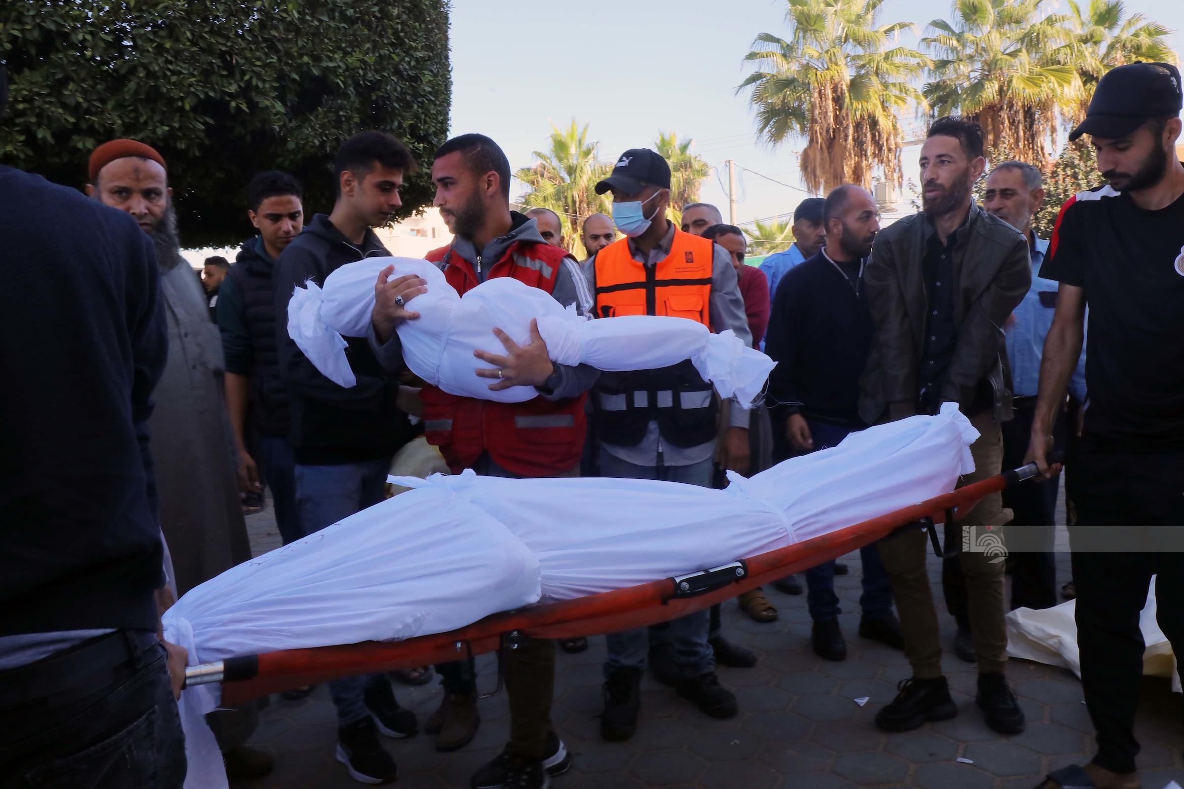 كونا عشرات الشهداء والجرحى إثر قصف الاحتلال مدرسة تتبع أونروا شمال غزة